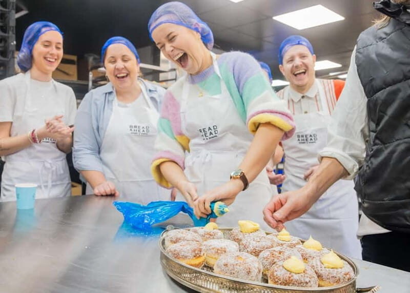 London: Exclusive Borough Market Food Tour & Baking Class - Key Points