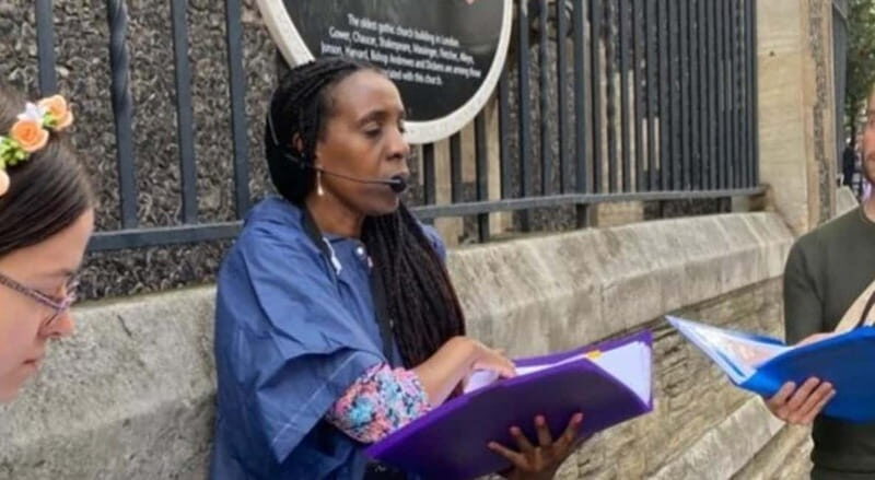 London: Family-Friendly Black Tudors Thames Walking Tour - Key Points