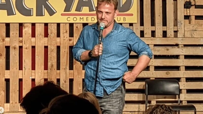 London: Friday Night at The Backyard Comedy Club - Who Should Consider This Experience?