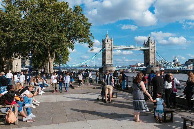 London: Full Day Private Tour Including Entry Passes - Why Consider a Private Tour of London?