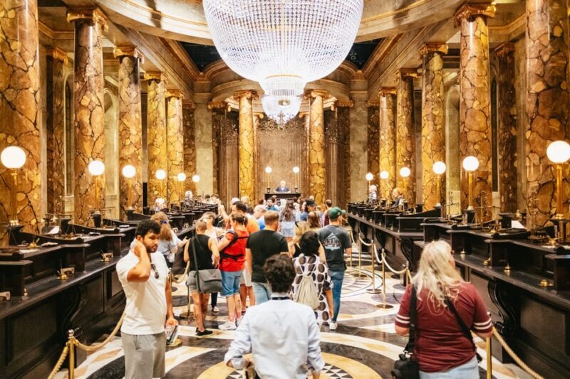 London: Fully-Guided Making of Harry Potter Tour - Who Should Consider This Tour?