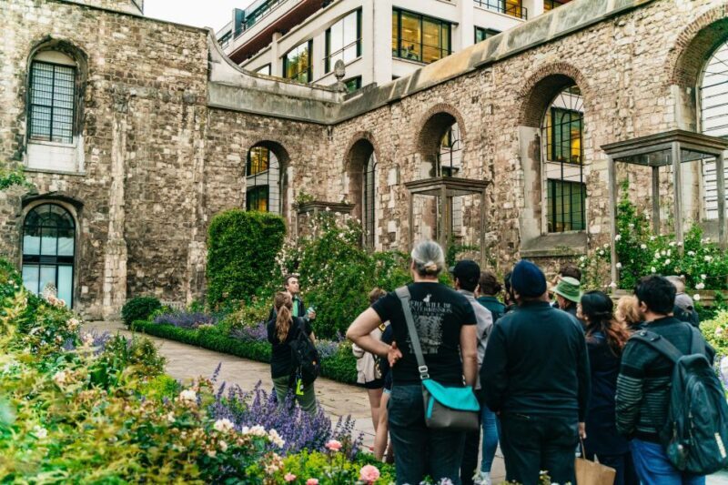 London: Ghastly Ghosts 2-Hour Walking Tour - FAQs
