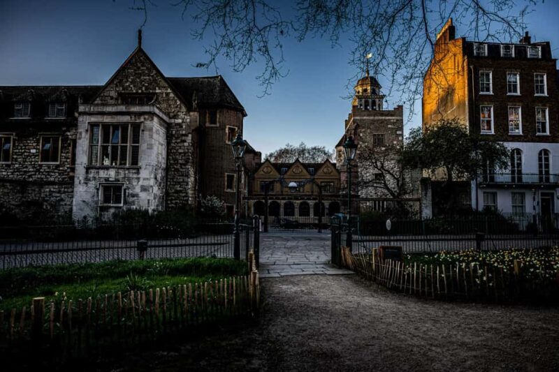 London Ghost Walking Tour: Tales of Terror & Mystery - Practical Tips for Your Ghostly Adventure