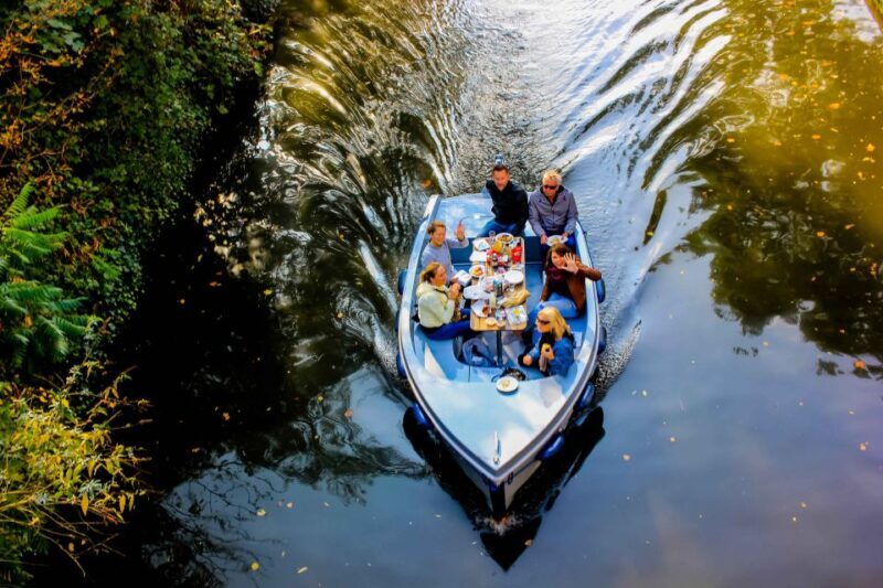 London: GoBoat Rental for Regent's Canal & Paddington Basin - Who Should Consider This