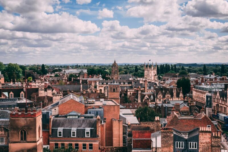 London: Guided tour of Cambridge - Sedan - A Luxurious Day Trip to Cambridge: What You Can Expect