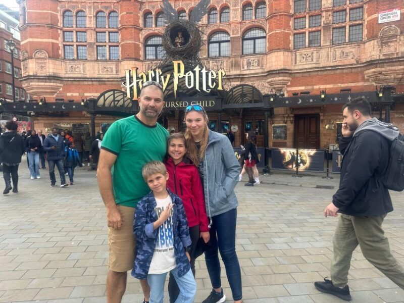 London: Harry Potter Black Cab Tour with Hotel Pick Up - An In-Depth Look at the Experience