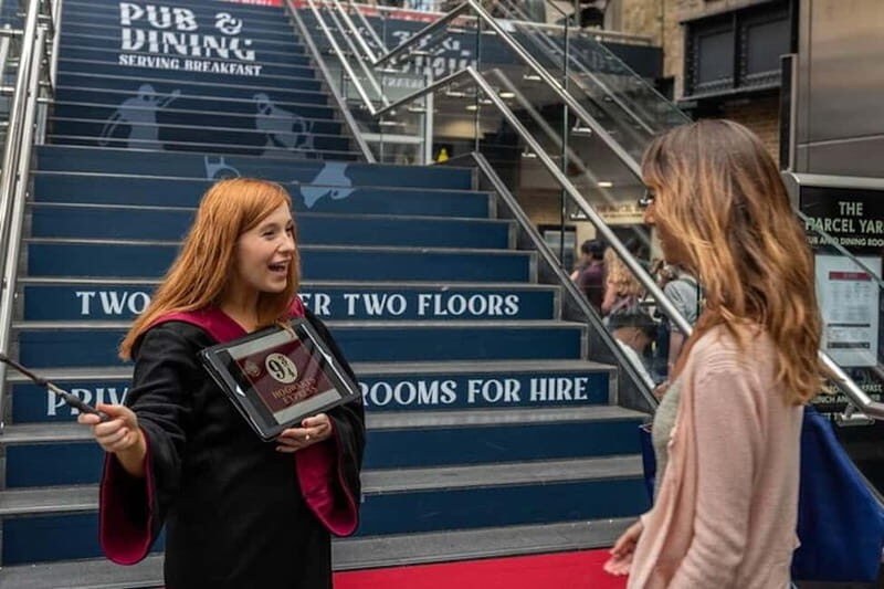 London: Harry Potter Deluxe Tour with London Eye & Dungeons - Key Points