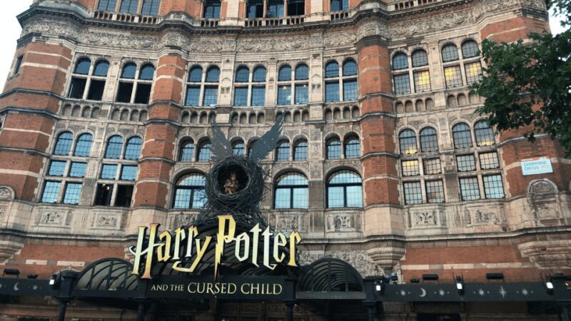 London: Harry Potter Movie Location Tour with an APP - A Self-Guided Tour of London’s Wizarding World: What It Is and What It Isn’t