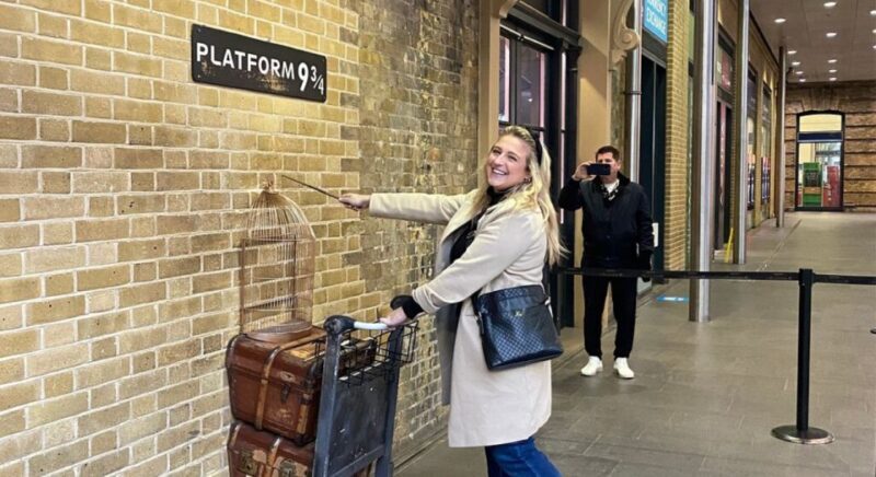 London: Harry Potter Walking Tour with Platform 9 3/4 - The Sum Up