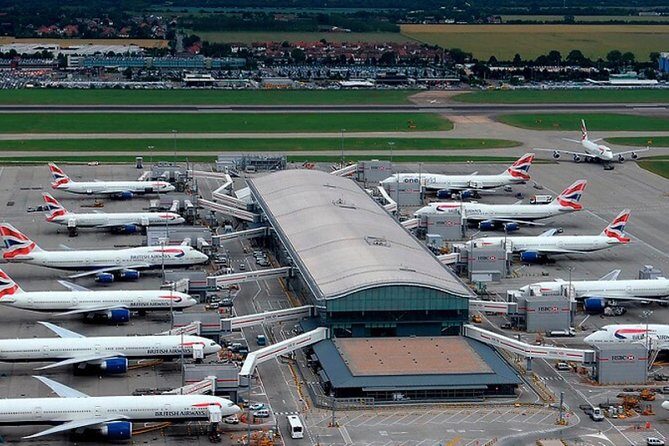 London Heathrow Airport Private Transfer Service To London - Navigating the Booking and Communications