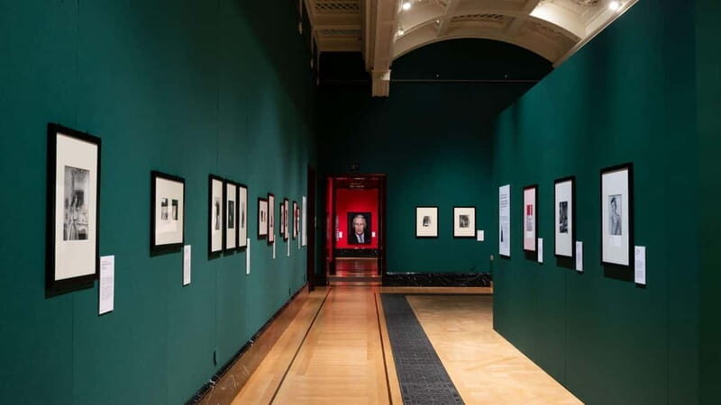 London: Highlights Tour & Buckingham Palace Kings Gallery - An In-Depth Look at the Tour Experience