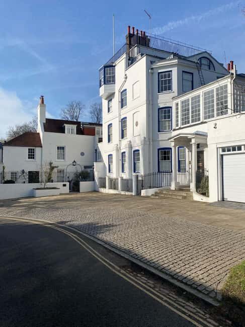 London: Historic Homes of Hampstead Village Walking Tour - Who Should Take This Tour?