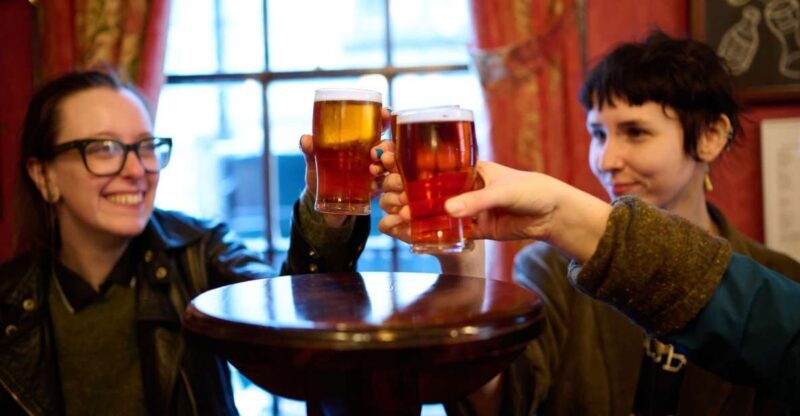 London: Historic Pubs, British Ales & Classic Dishes - A Detailed Look at What You Can Expect