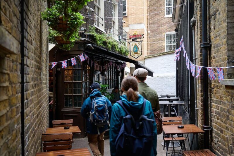 London: Historic Pubs, British Ales & Classic Dishes - Who Might Not Be the Best Fit?