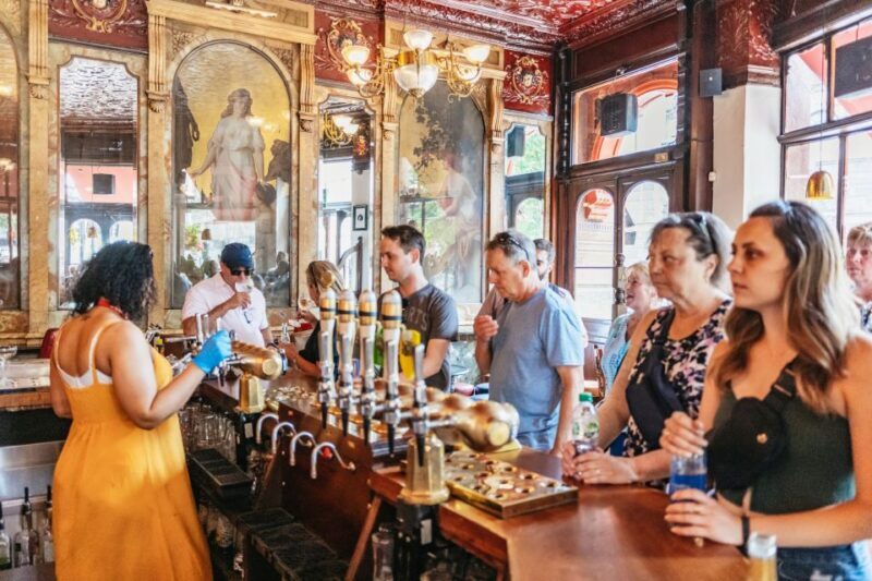 London: Historic Pubs of Central London Walking Tour - Authentic Experiences & Authentic Pubs