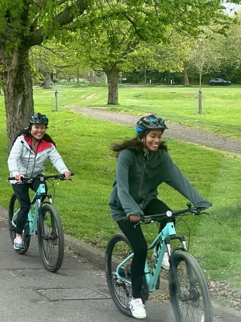 London: Historic Richmond Cycling Tour - Park, River, Palace - Key Points