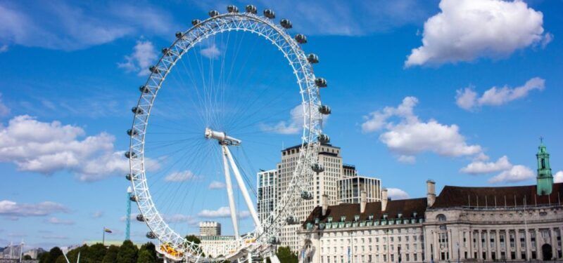 London: Historical Walking Tour in Westminster with an APP - FAQs