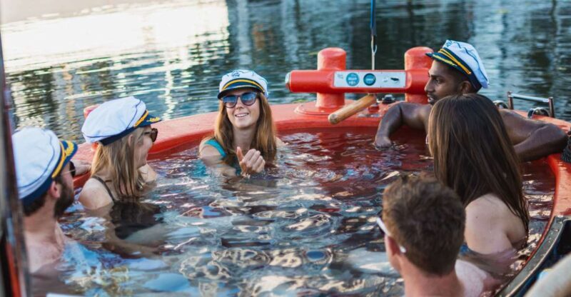 London: Hot Tub Boat Guided Historical Docklands Cruise - FAQs
