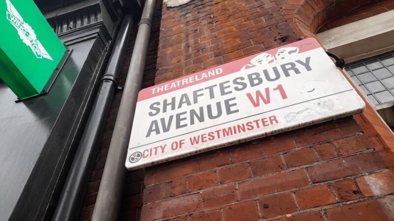 London: Iconic Theatres Walking Tour - The Sum Up: Is This Tour Worth It?