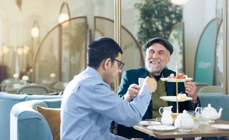 London: Kensington Palace Tour, Guard Change & Afternoon Tea - Who Will Love This Tour