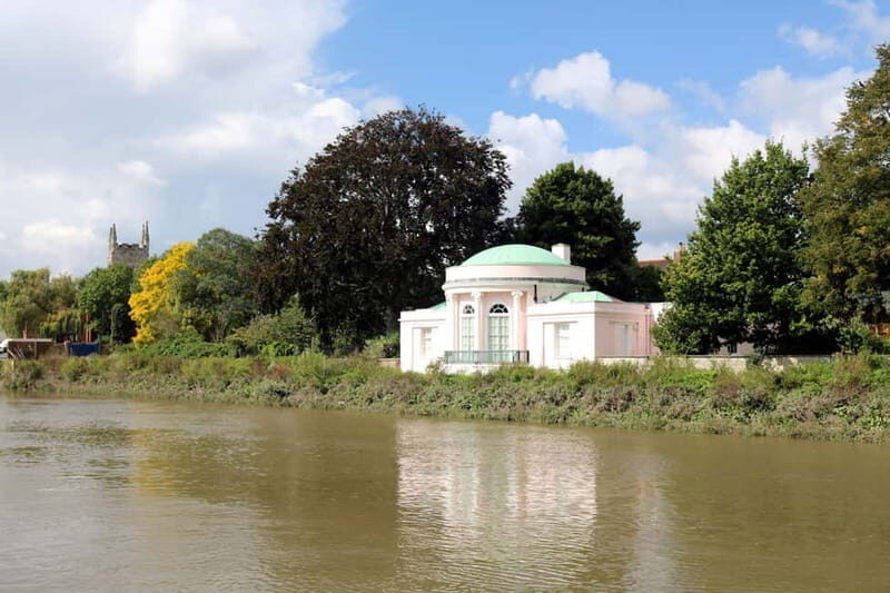 London: Kew to Richmond Court River Thames Cruise - Key Points