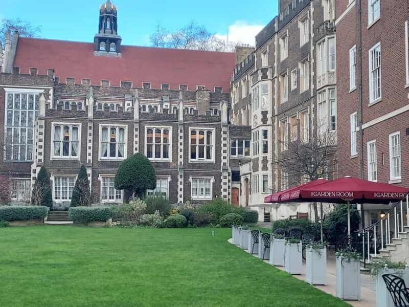 London: Legal Walking Tour of Inns of Court and Royal Courts - Price and Value