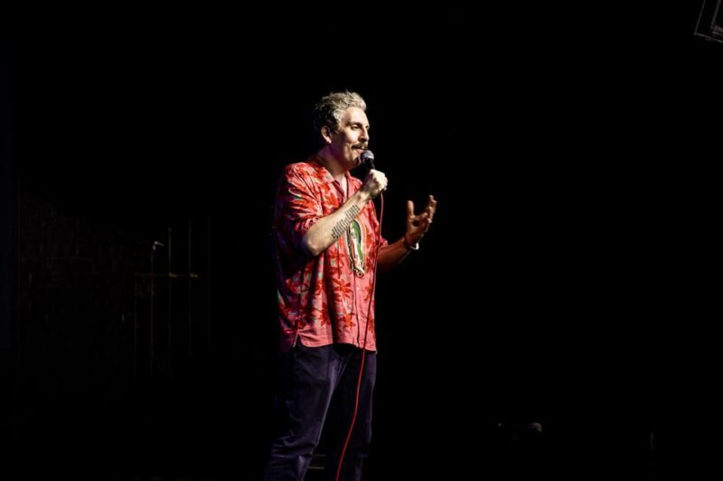 London: Live Comedy Show at Big Belly Bar and Comedy Club - Who Should Consider This Experience?