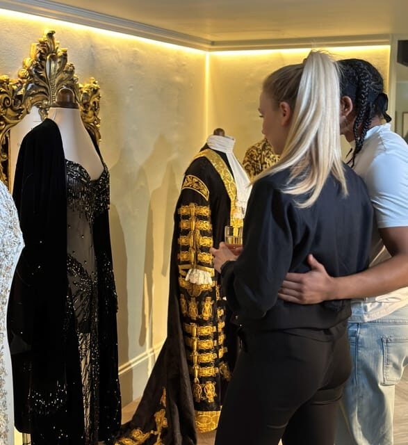 London: Madame Tussauds Fast Track Entry & Champagne Bar - FAQ