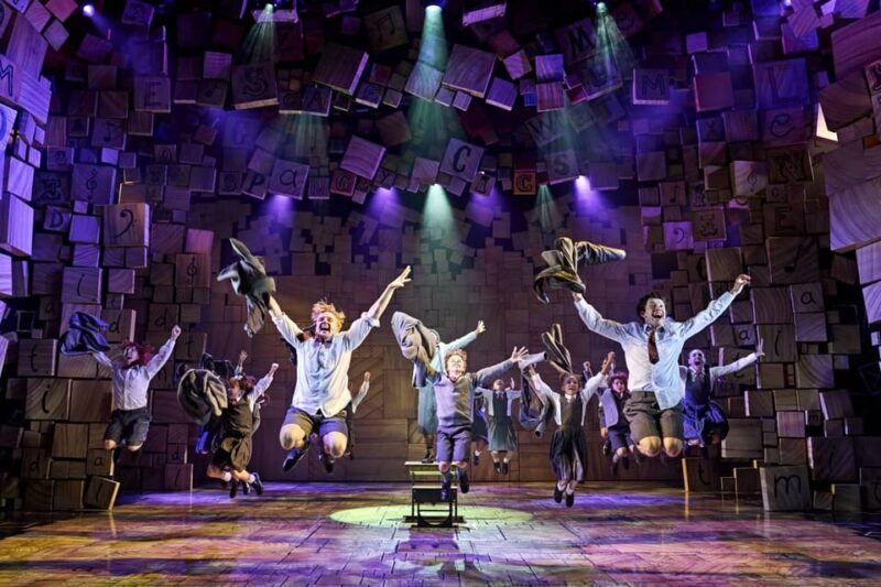 London: Matilda the Musical & 2-Course Pre-Show Meal - Who Should Consider This Tour?