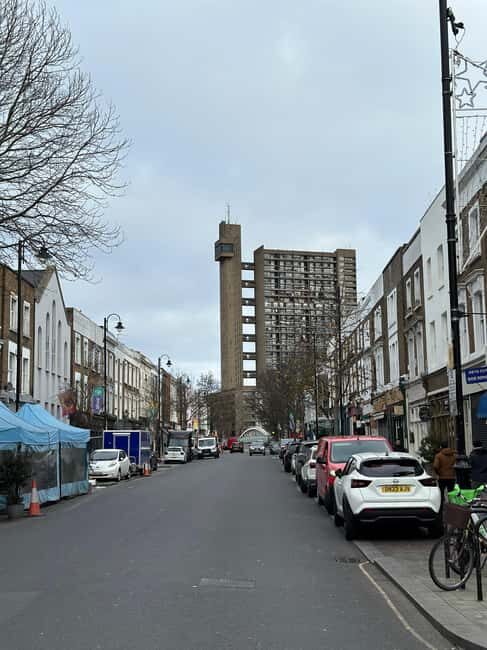 London: Notting Hill Local Tour with Breakfast & Lunch - Key Points