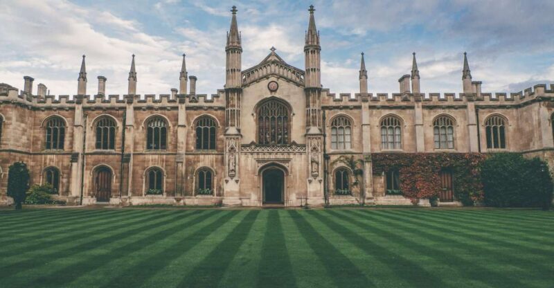 London: Oxford and Cambridge University Town Tour with Guide - FAQs