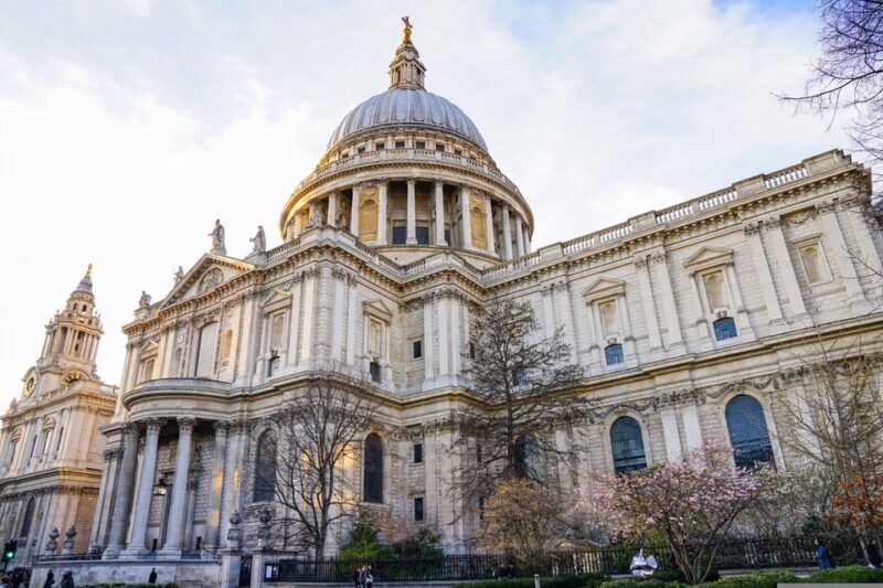 London: Private 2-Hour Sightseeing Tour with a Local Expert - The Sum Up