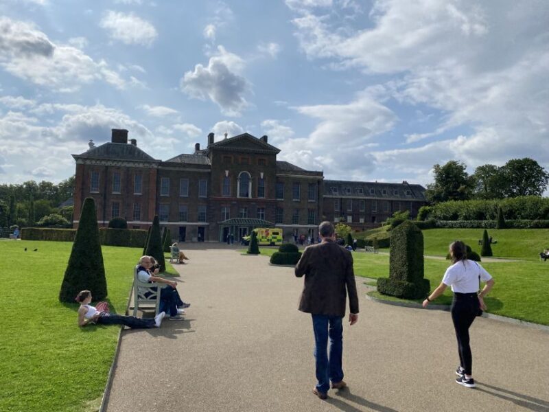 London: Private 6 Hour Walking and Driving London Tour - Key Points