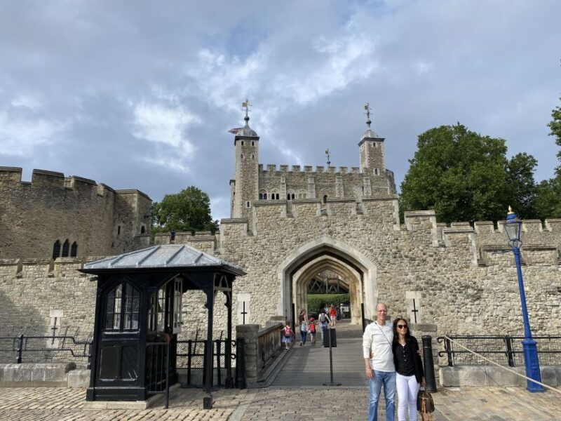 London: Private 6 Hour Walking and Driving London Tour - An Introduction to the London Private Tour Experience