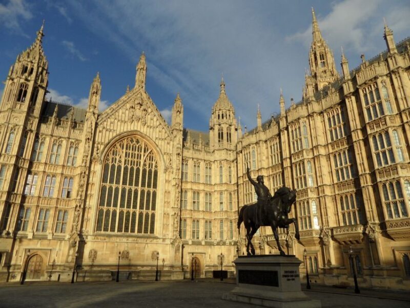 London: Private Chauffeur-Driven Sightseeing Tour - Who Should Book This Tour?