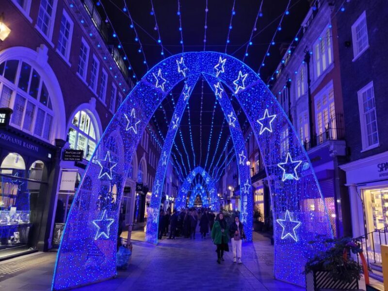 London: Private Christmas Lights and Markets Walking Tour - Authentic Moments and Traveler Feedback