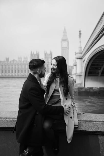 London Private Couple Photoshoot With Cinematic Style - Experience Ratings and Reader Opinions