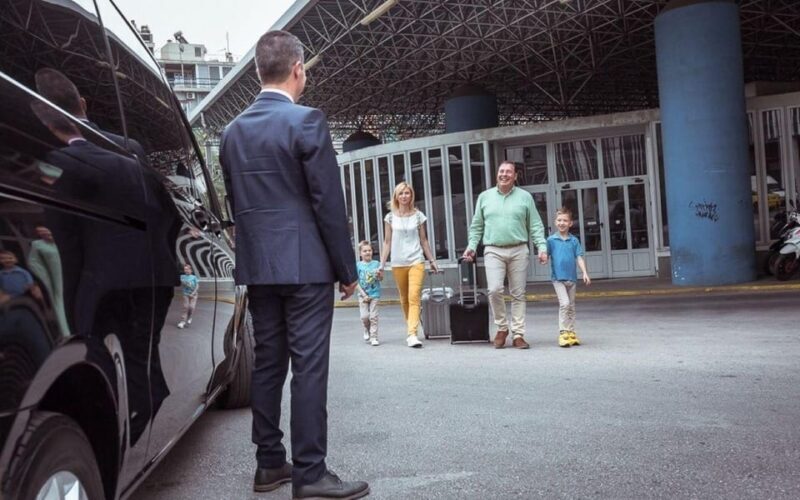 London Private Layover Sightseeing Ride with Local - Why Choose a Private Layover Tour in London?
