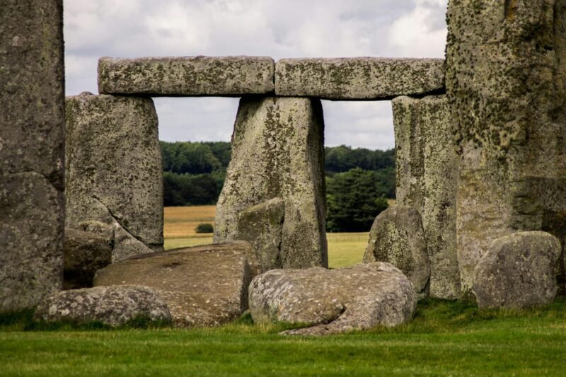 London: Private Tour to Windsor Castle, Stonehenge & Bath - Who Should Consider This Tour?