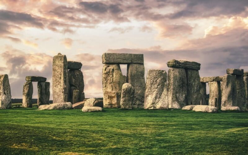 London: Private Tour to Windsor Castle, Stonehenge & Bath - FAQ