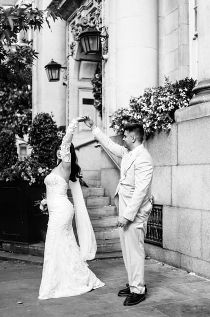 London: Professional Photoshoot to create special moments - FAQ