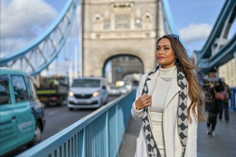 London: Professional Private Photoshoot and Edited Photos - The Setting and Accessibility