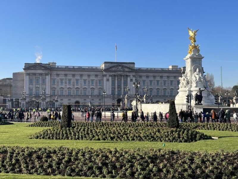 London: Royal Family and Changing of the Guards Walking Tour - What This Tour Means for Your Visit to London