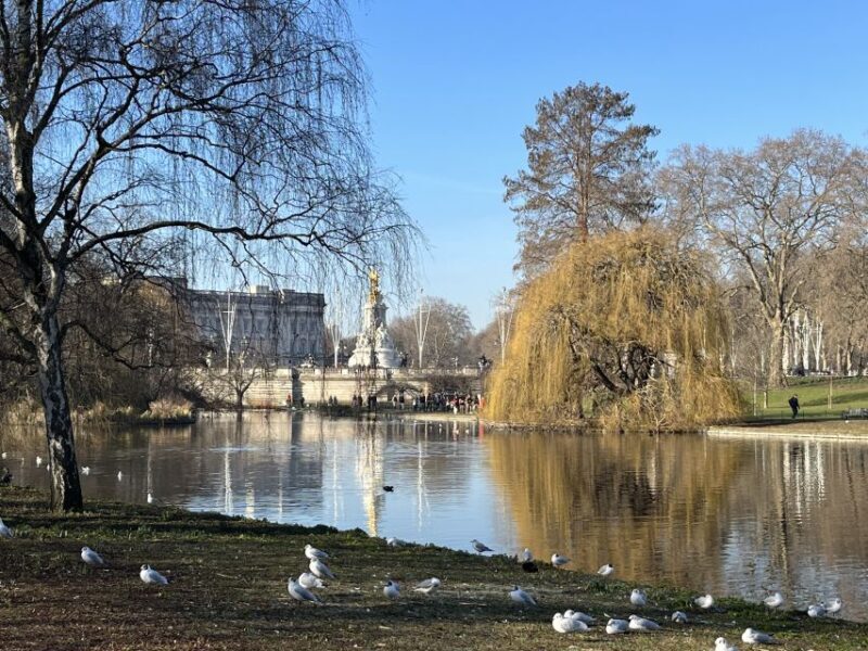 London: Royal Family and Changing of the Guards Walking Tour - FAQ