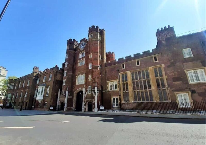 London: Royal Rascals and Scandalous Sovereigns Walking Tour - Authentic Reviews and Expectations