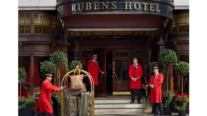 London: Royal Tour with Afternoon Tea at the Rubens - Introduction