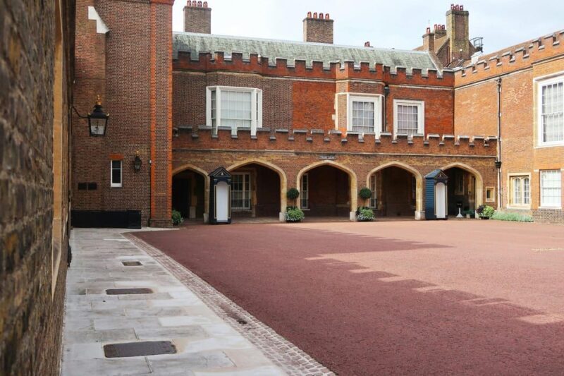 London: Royal Walking Tour with Guard Change & Royal Mews - The Practicalities: Duration, Price, and Accessibility
