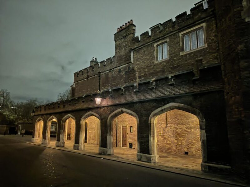 London : Royal Westminster By Night Walking Tour - Who Will Love This Tour?