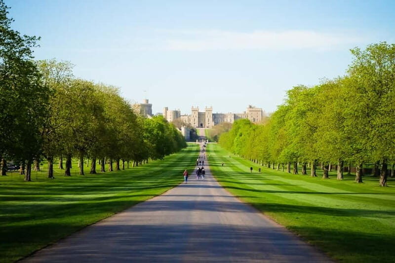 London: Royal Windsor Afternoon Tea Bus Tour - The Experience: What to Expect on the Windsor Afternoon Tea Bus Tour