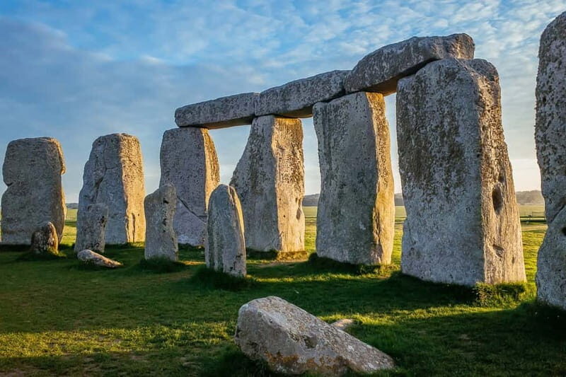 London: Small Group Stonehenge and Bath Tour & Secret Site - Key Points